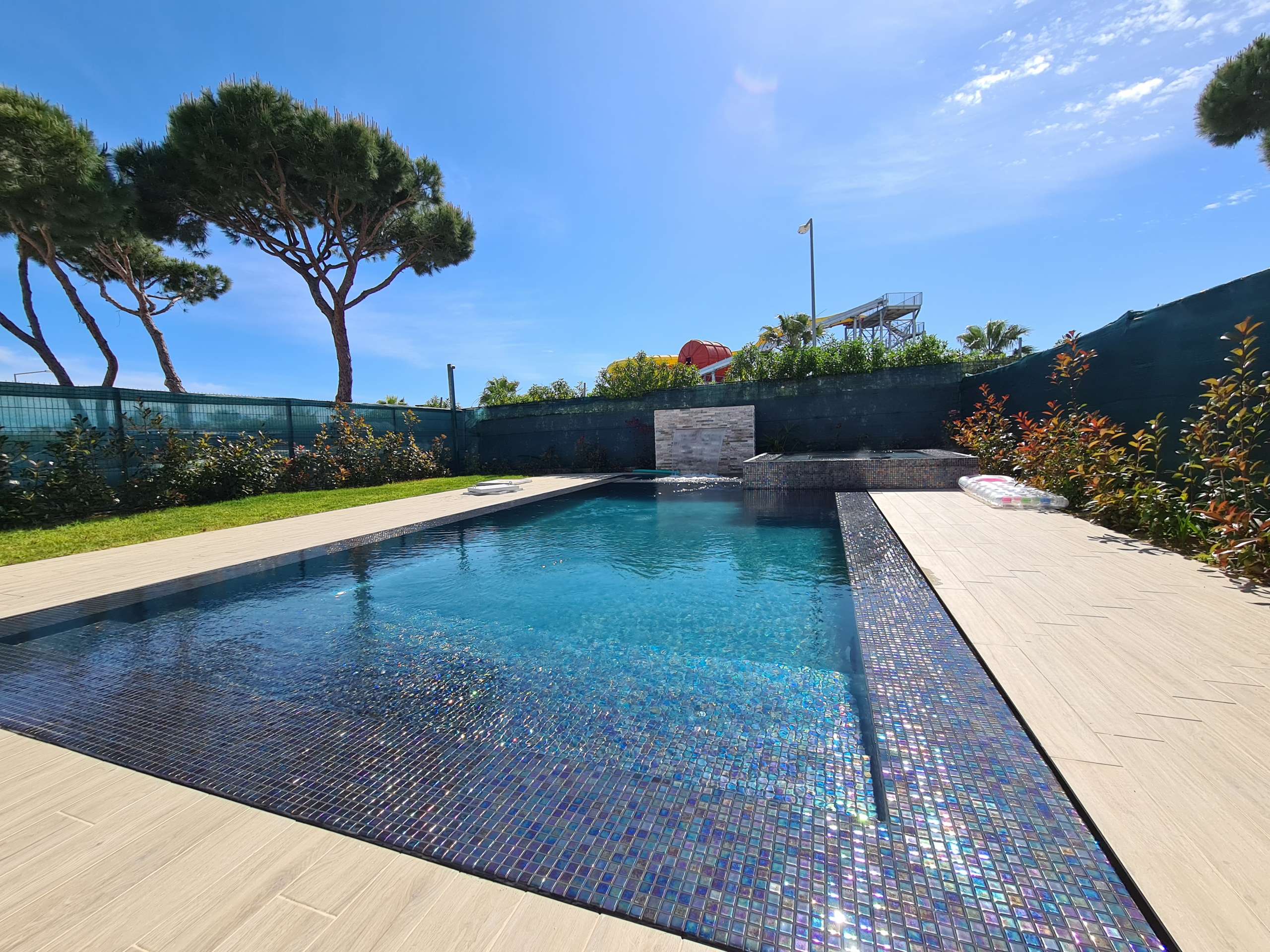 Modelos de Piscinas – Aqualux – Pools – Garden's & Spa's